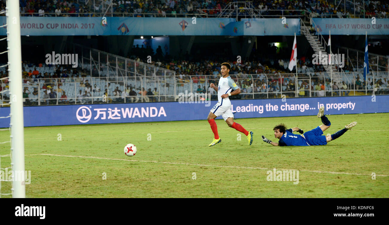Kolkata, India. 14th Oct, 2017. England Forward Daniel Loader score his ...