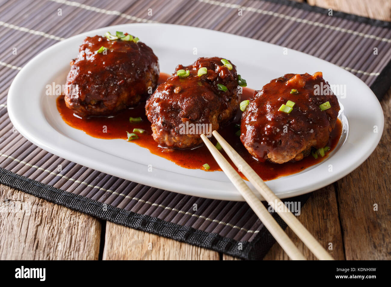 Japanese hamburger hi-res stock photography and images - Alamy