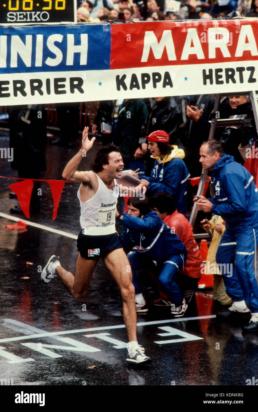 Rod Dixon (NZL) wins the 1983 New York City Marathon Stock Photo - Alamy