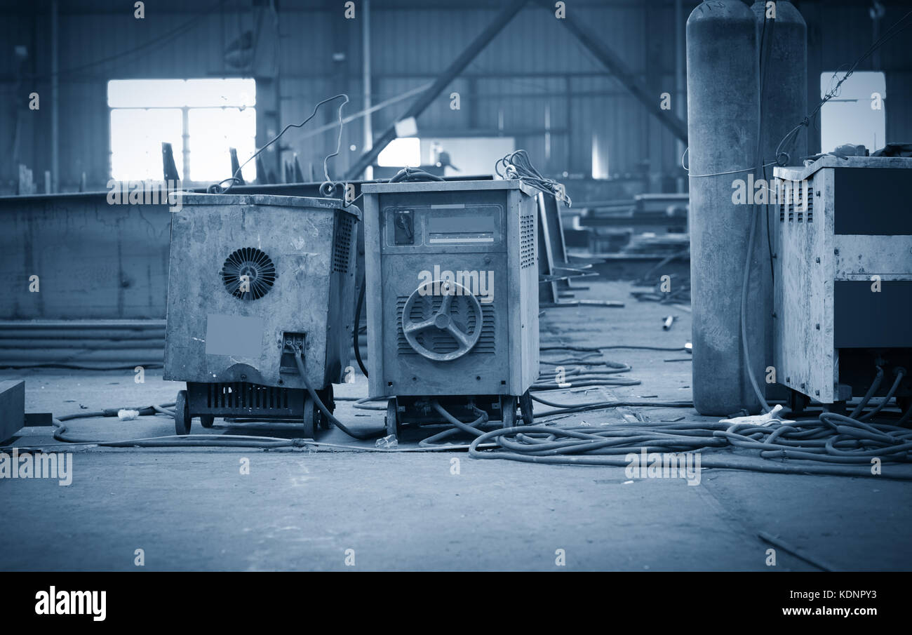 Iron workshop in shipyard Stock Photo - Alamy