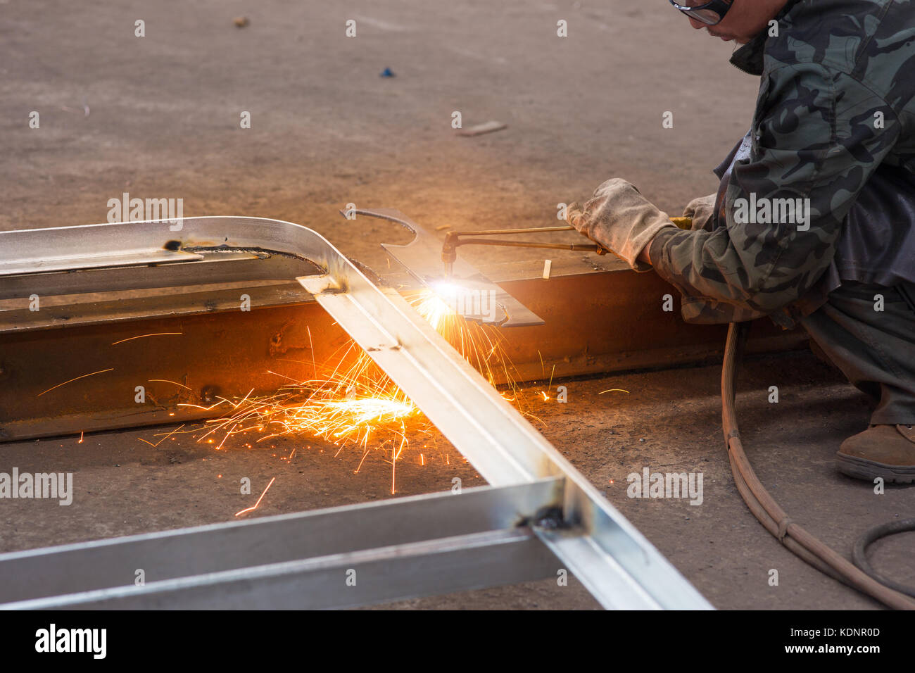 Spray method hi-res stock photography and images - Alamy