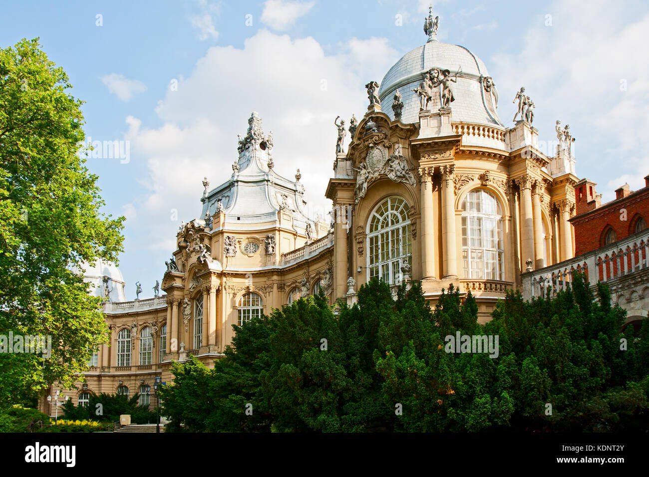 Museum of hungarian agriculture hi-res stock photography and images - Alamy