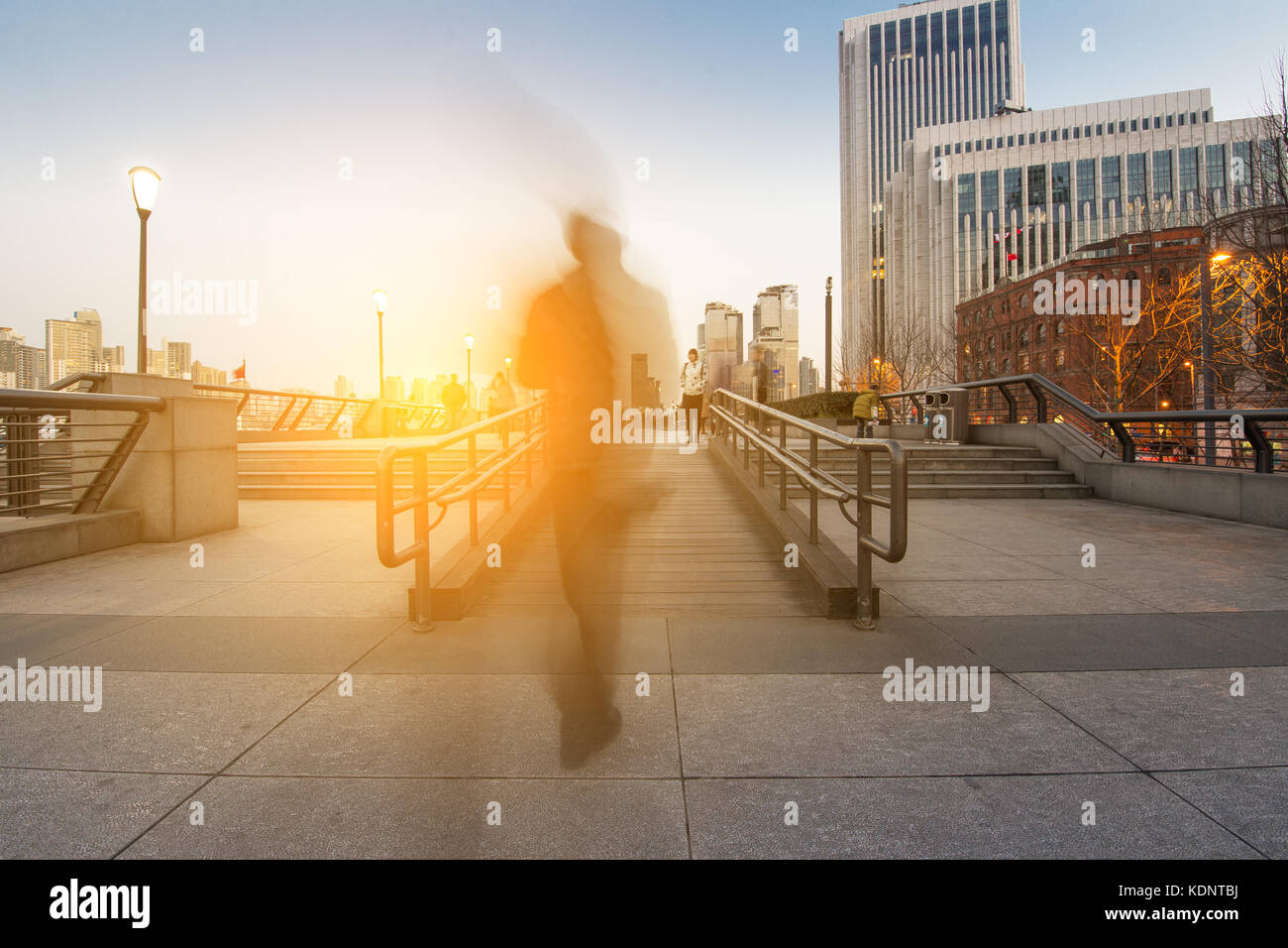 Beautiful view of Shanghai - Bund or Waitan waterfront Stock Photo - Alamy