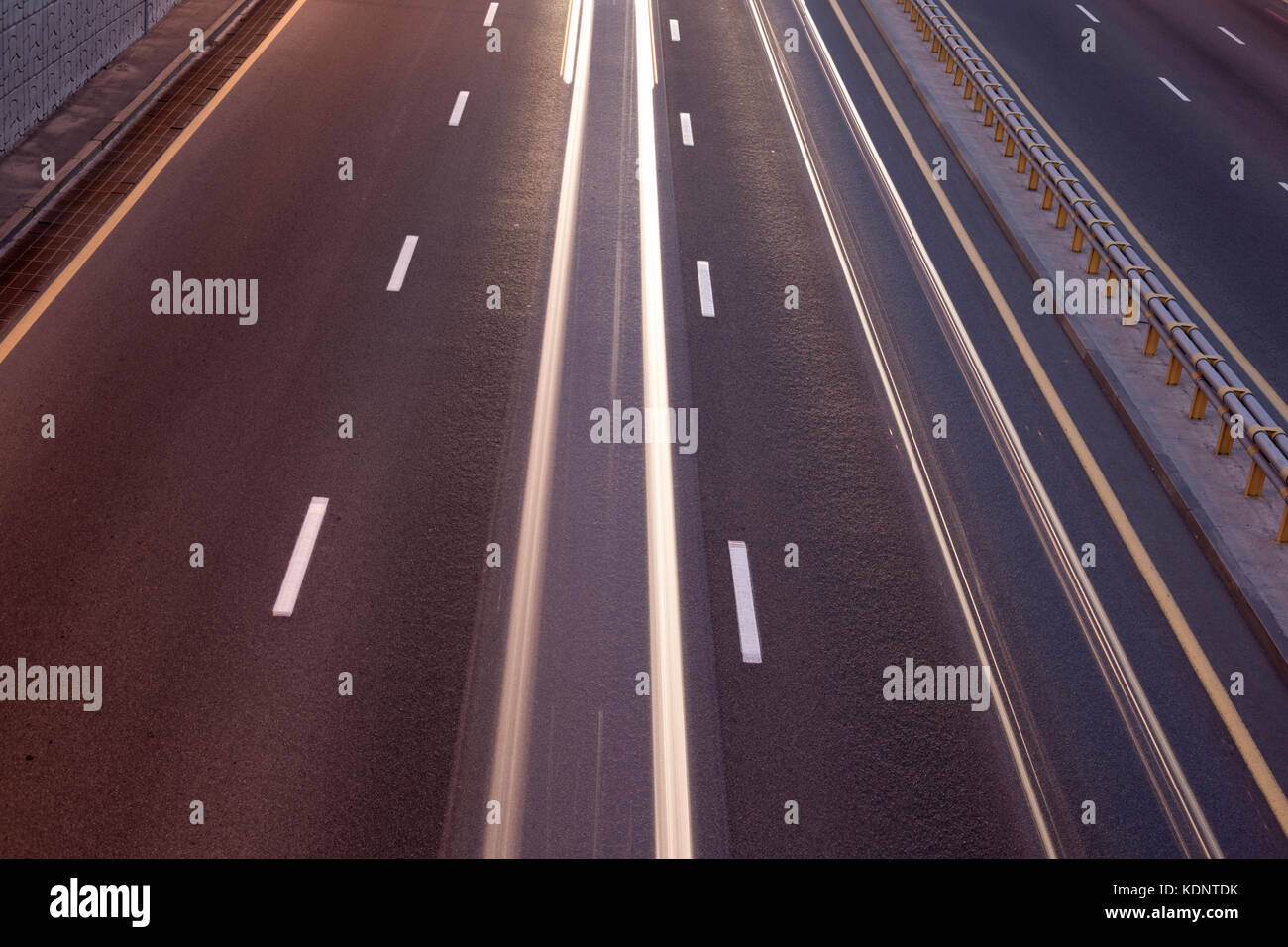 Car road hi-res stock photography and images - Alamy