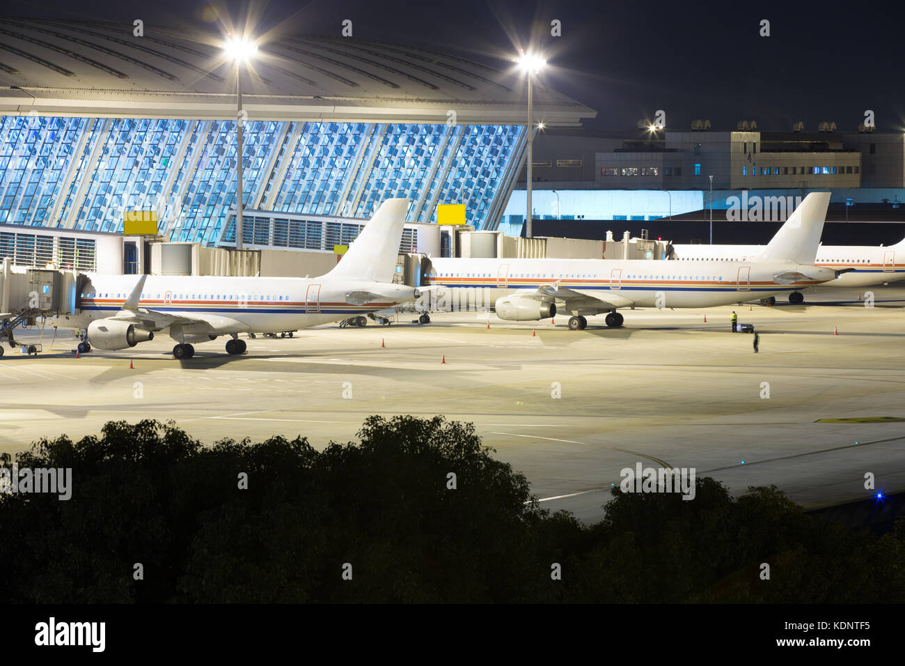Night check hi-res stock photography and images - Alamy