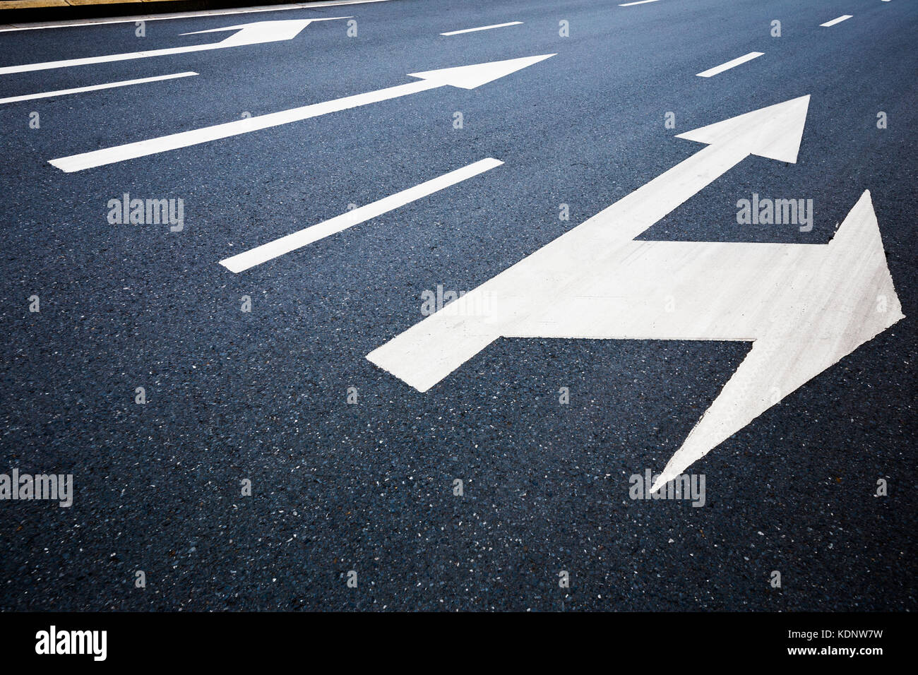 Road lanes with arrow markings Stock Photo - Alamy