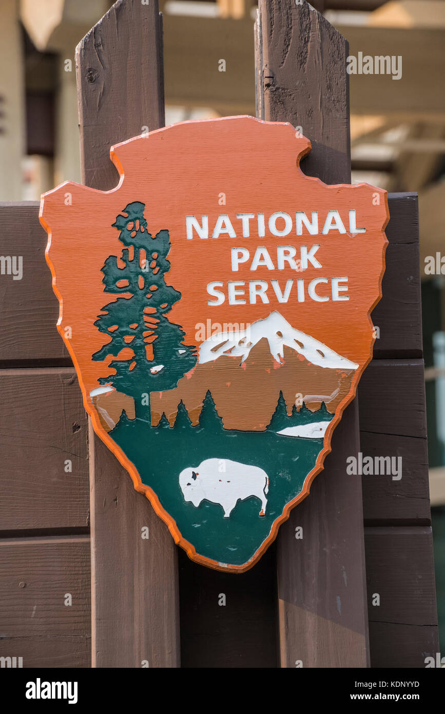 Yellowstone Canyon area, National Park shield plaque at the visitors center Stock Photo - Alamy