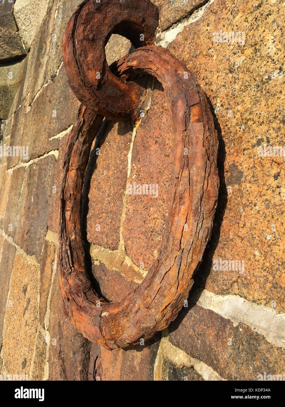 Iron ring ships hi-res stock photography and images - Alamy
