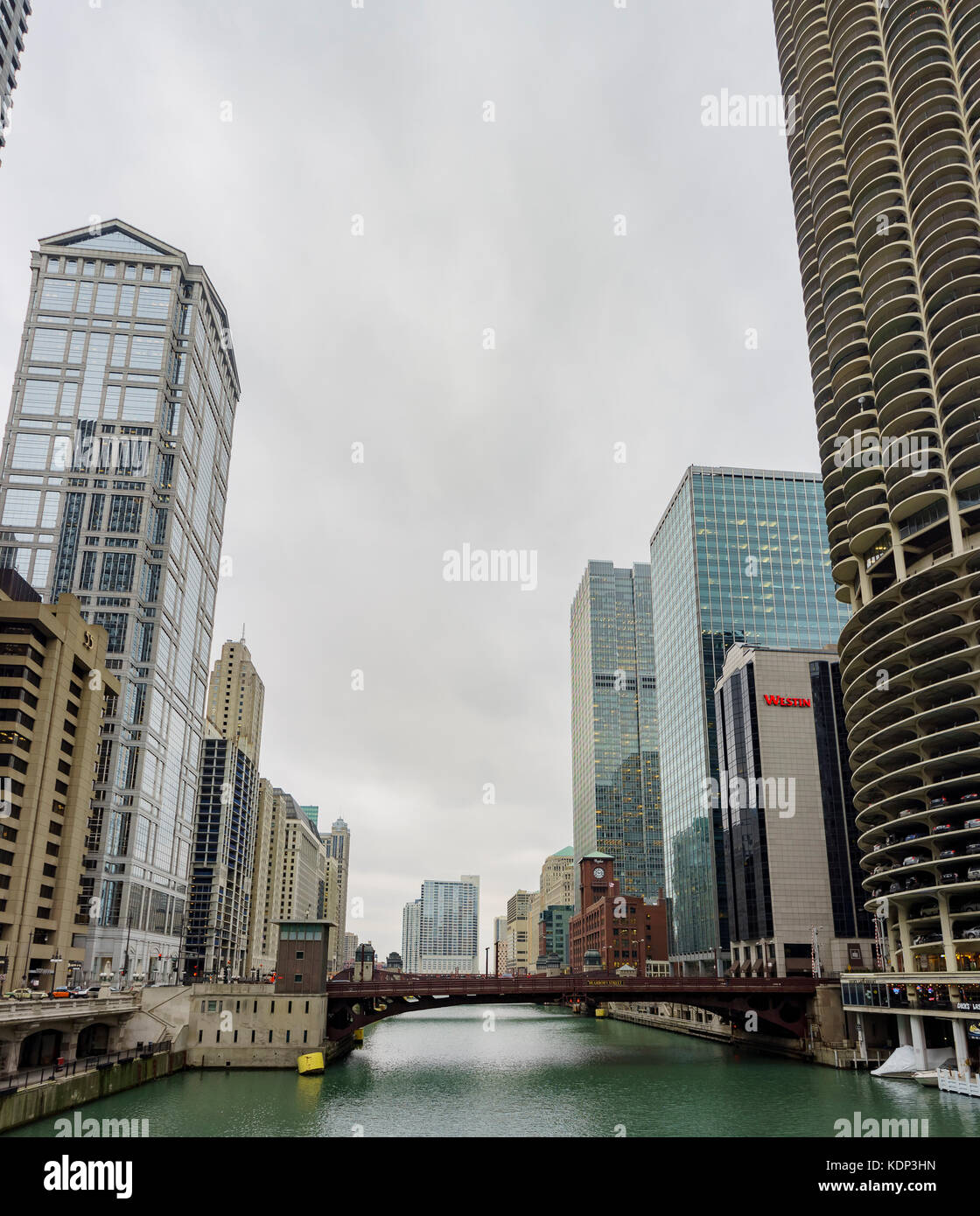 Chicago, FEB 1: Afternoon cloudy view with skyscraper, Marina City and ...