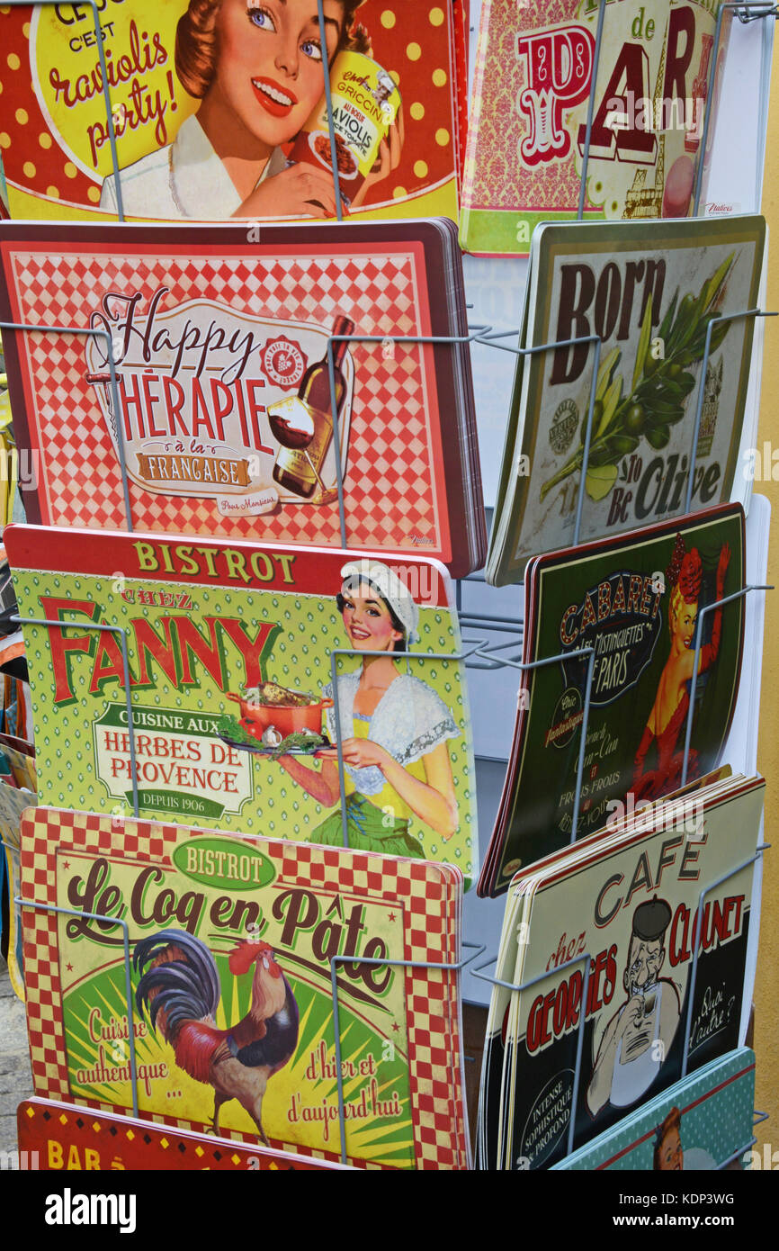 French postcards hi-res stock photography and images - Alamy