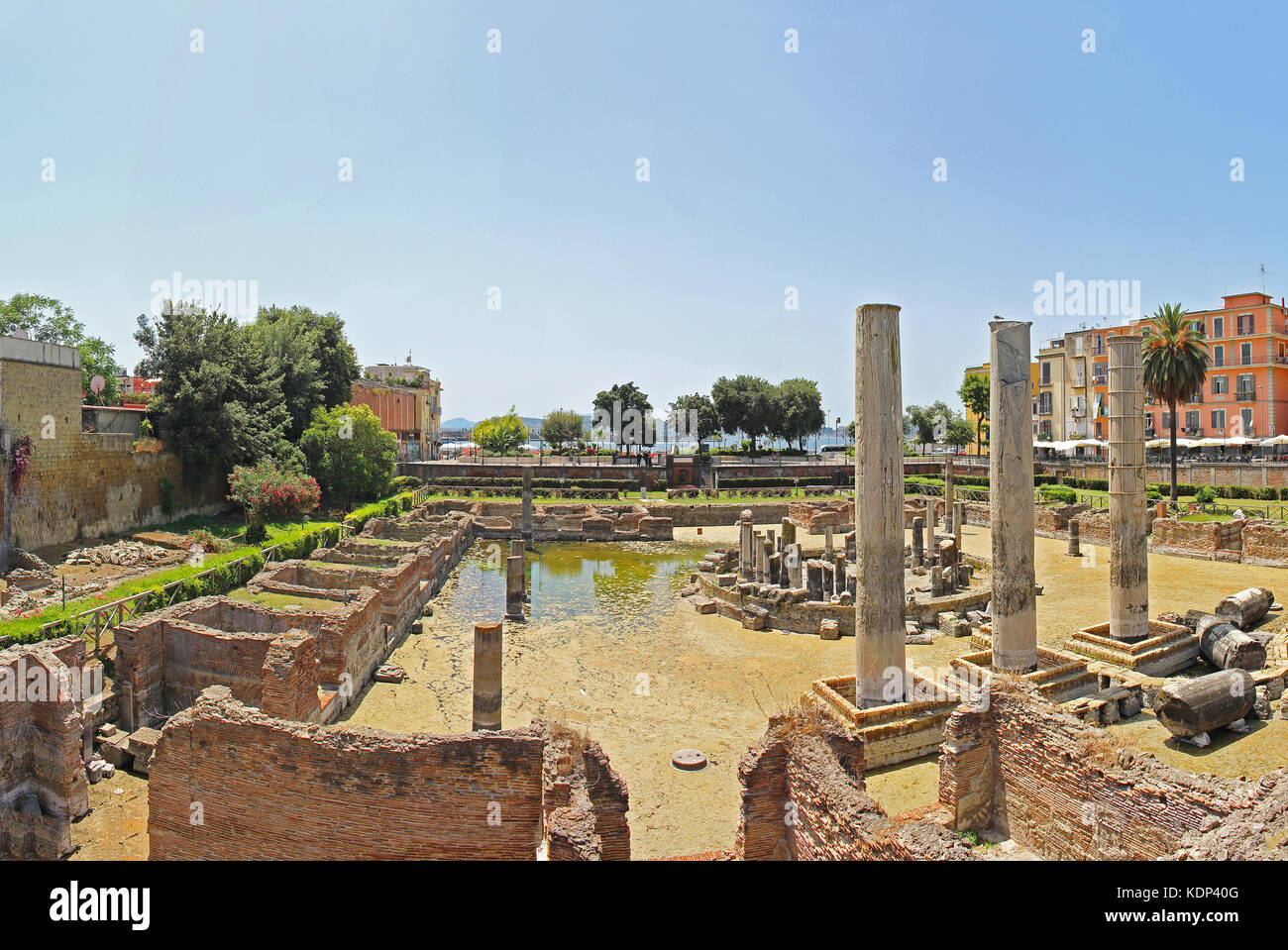 Macellum of Pozzuoli ancient market building excavation Stock Photo - Alamy Macellum of Pozzuoli ancient market building excavation Stock Photo - Alamy
