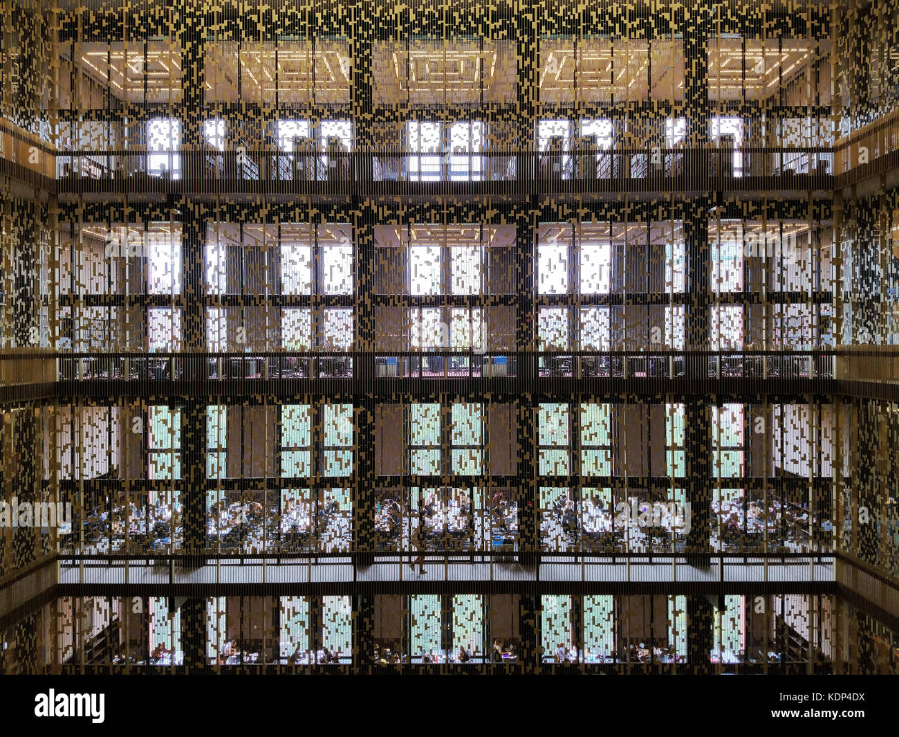 New York University Elmer Holmes Bobst Library interior, NYU college ...