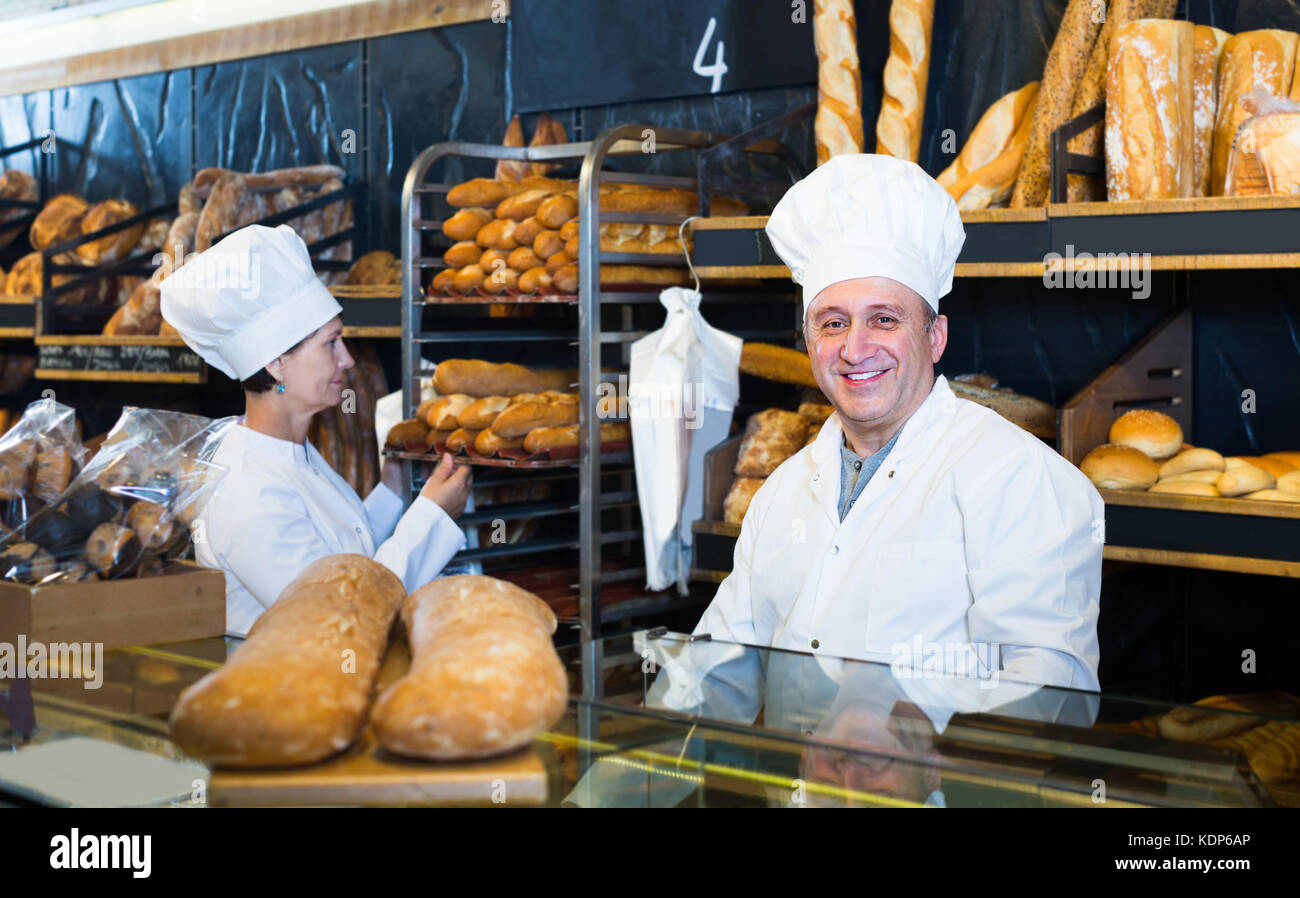 Supermarket staff room hi-res stock photography and images - Alamy