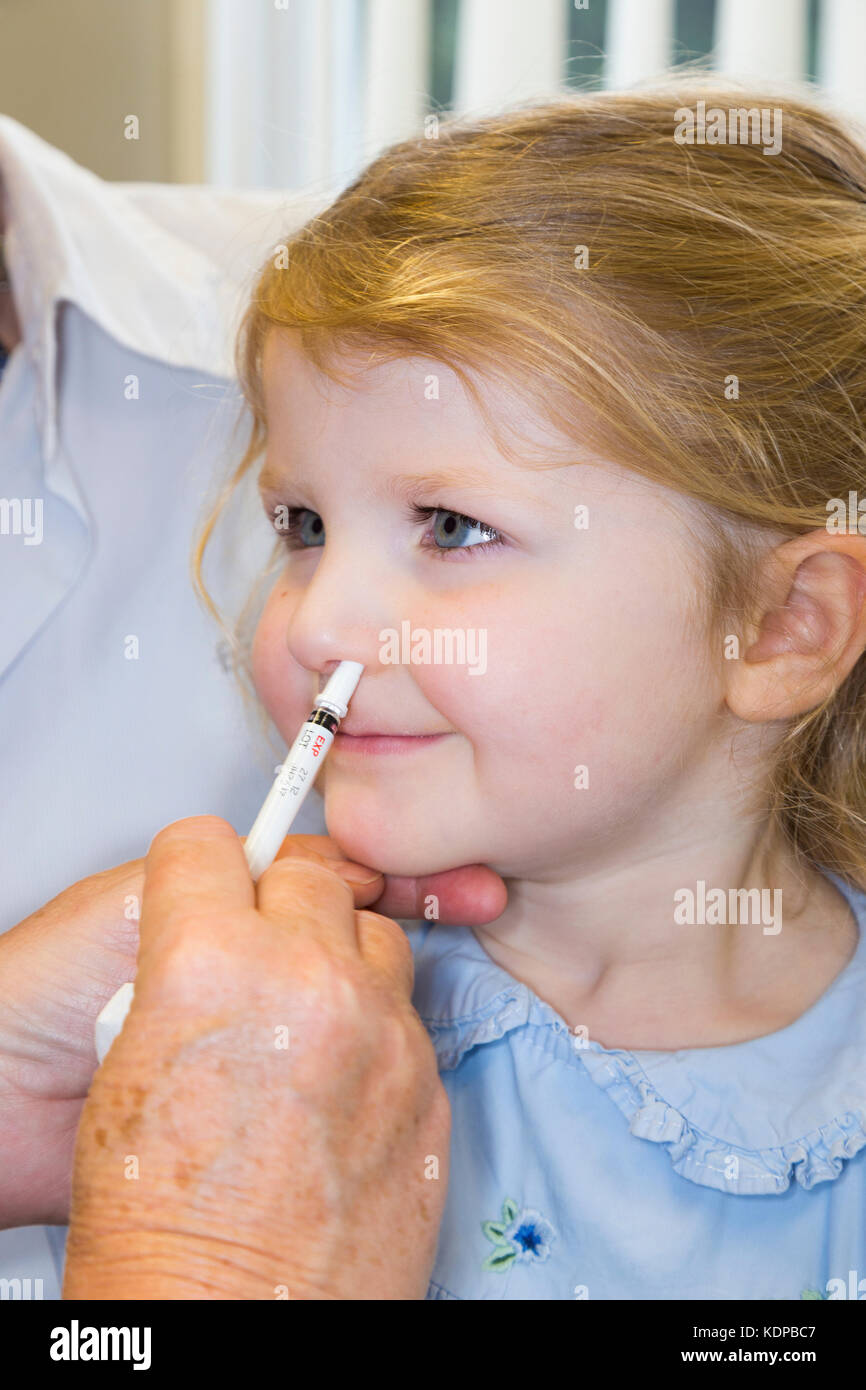 Child flu vaccination nasal hi-res stock photography and images - Alamy