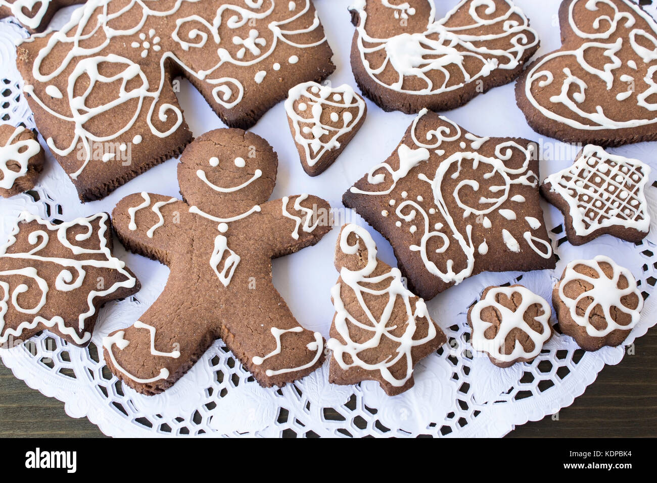 Tasty aromatic gingerbread man hi-res stock photography and images - Alamy