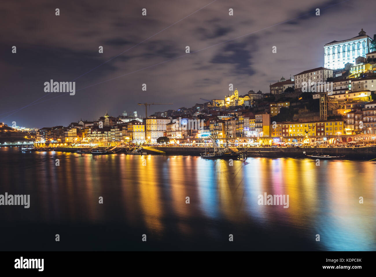 Riverfront palace hi-res stock photography and images - Alamy