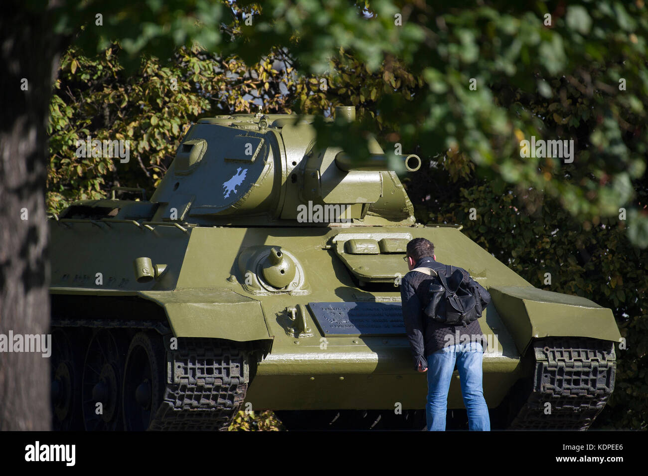 Soviet tank wwii t34 76 hi-res stock photography and images - Alamy