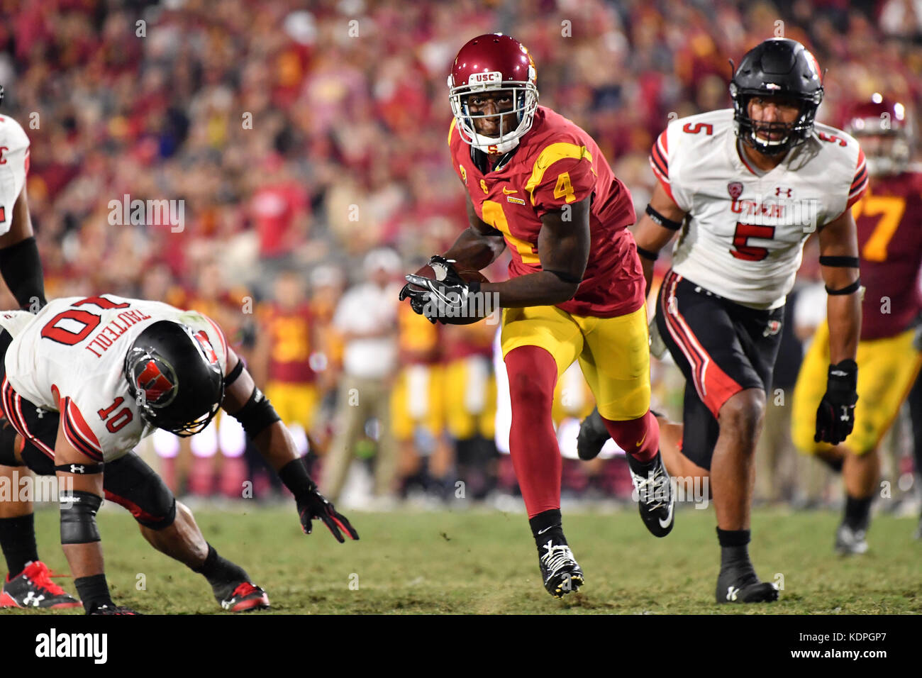 Los Angeles, CA, USA. 14th Oct, 2017. USC Trojans wide receiver Steven ...