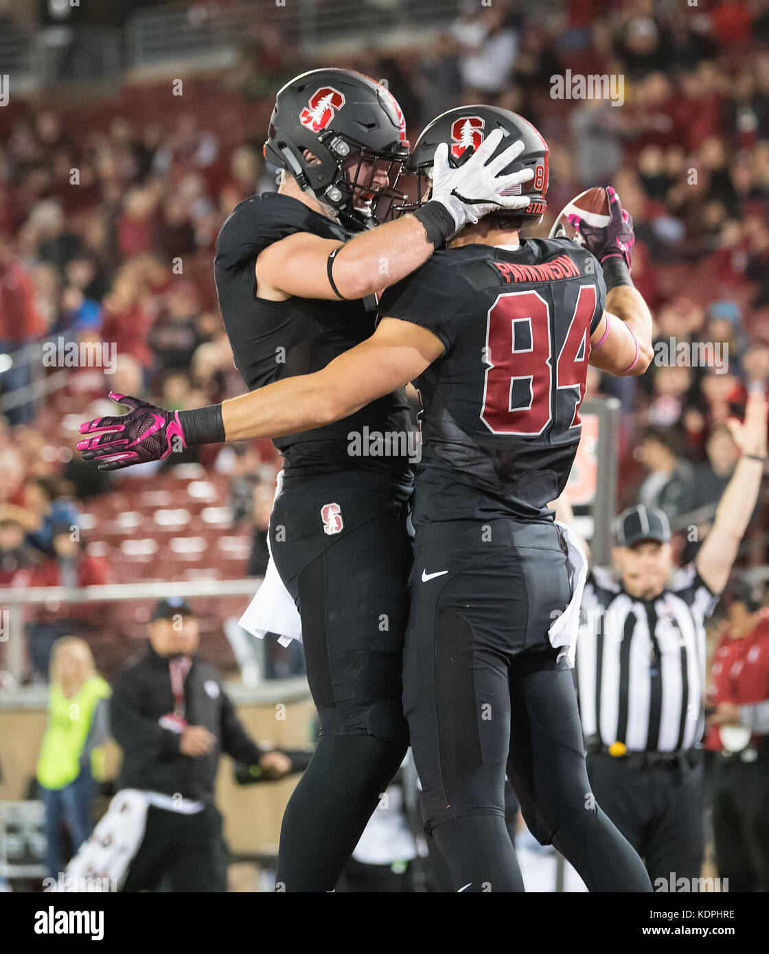 Stanford, California, USA. 14th Oct, 2017. Stanford Cardinal tight end ...