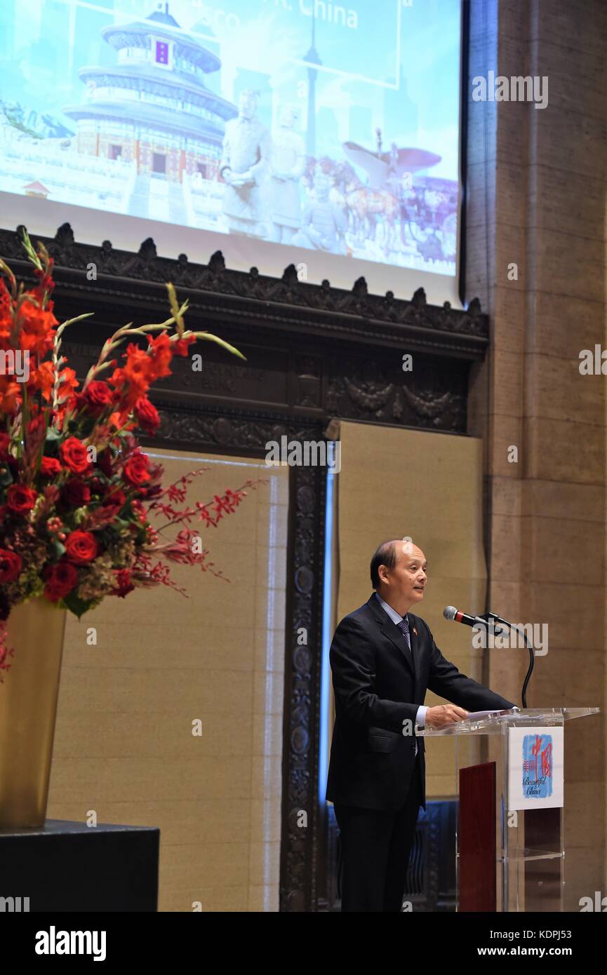 Chinas consul general hi-res stock photography and images - Alamy