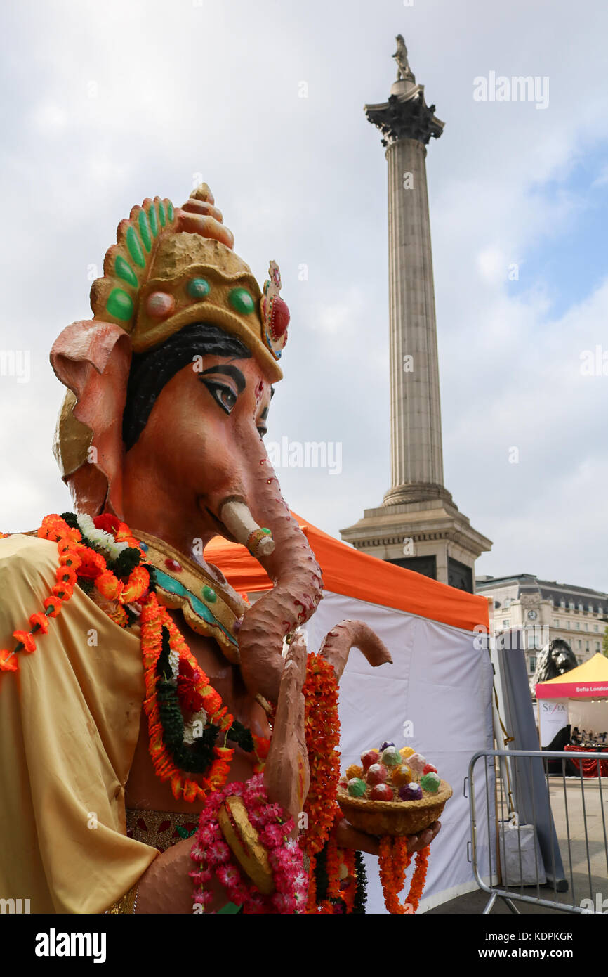 London,UK. 15th October 2017. The Hindu festival of Lights known as ...