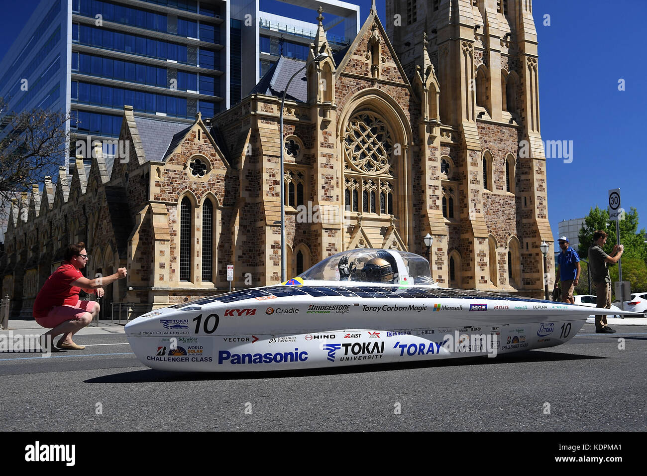 Canberra. 15th Oct, 2017. University Tokai solar vehicle Tokai ...