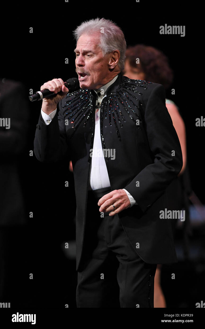 ***FILE PHOTO*** Jimmy Beaumont of The Skiyliners dies at 76 years of ...