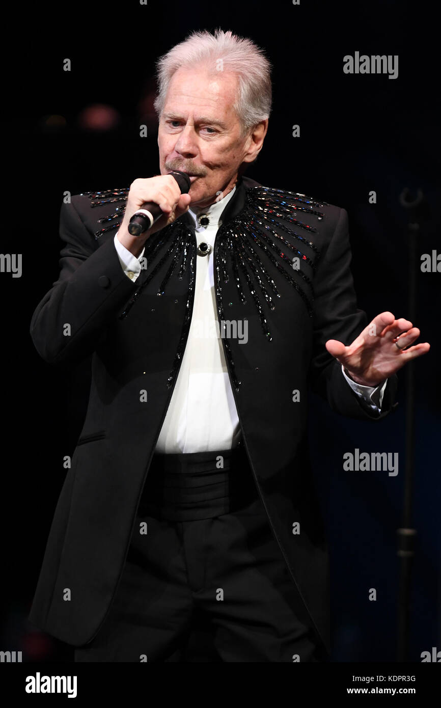 ***FILE PHOTO*** Jimmy Beaumont of The Skiyliners dies at 76 years of ...