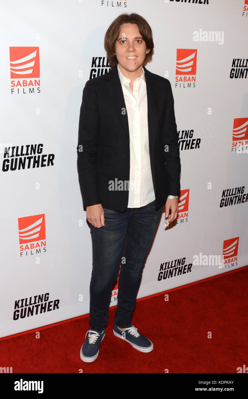 Los Angeles, California, USA. 14th Oct, 2017. KIM LEADFORD arrives on ...