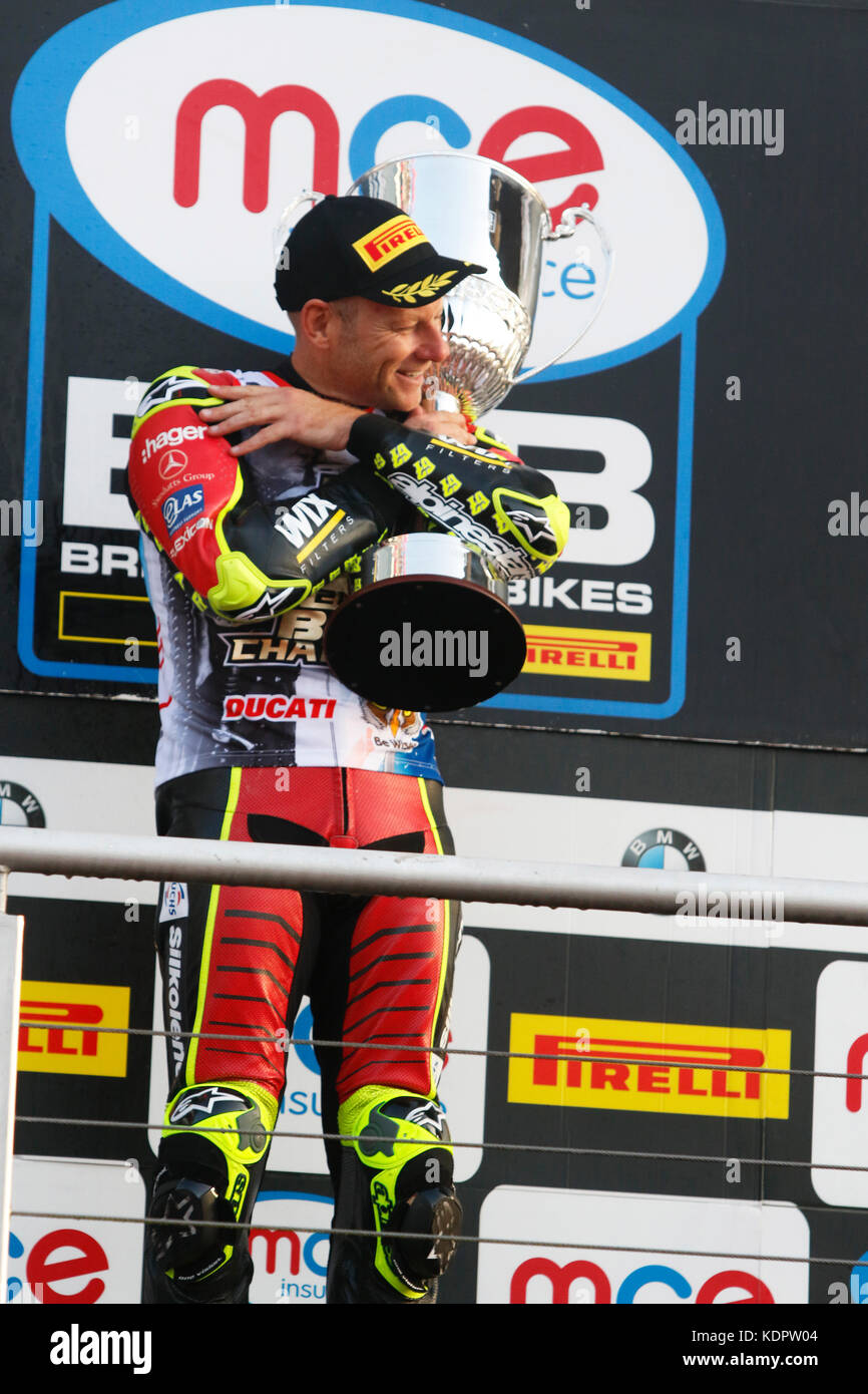 Fawkham, UK. 15th Oct, 2017. MCE Insurance British Superbike ...