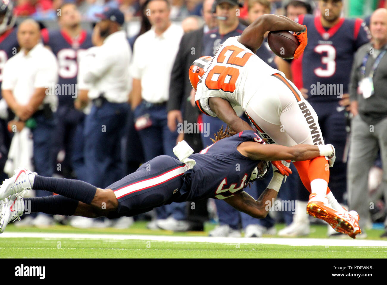 Houston, Texas, USA. 15th Oct, 2017. Houston Texans cornerback Treston ...