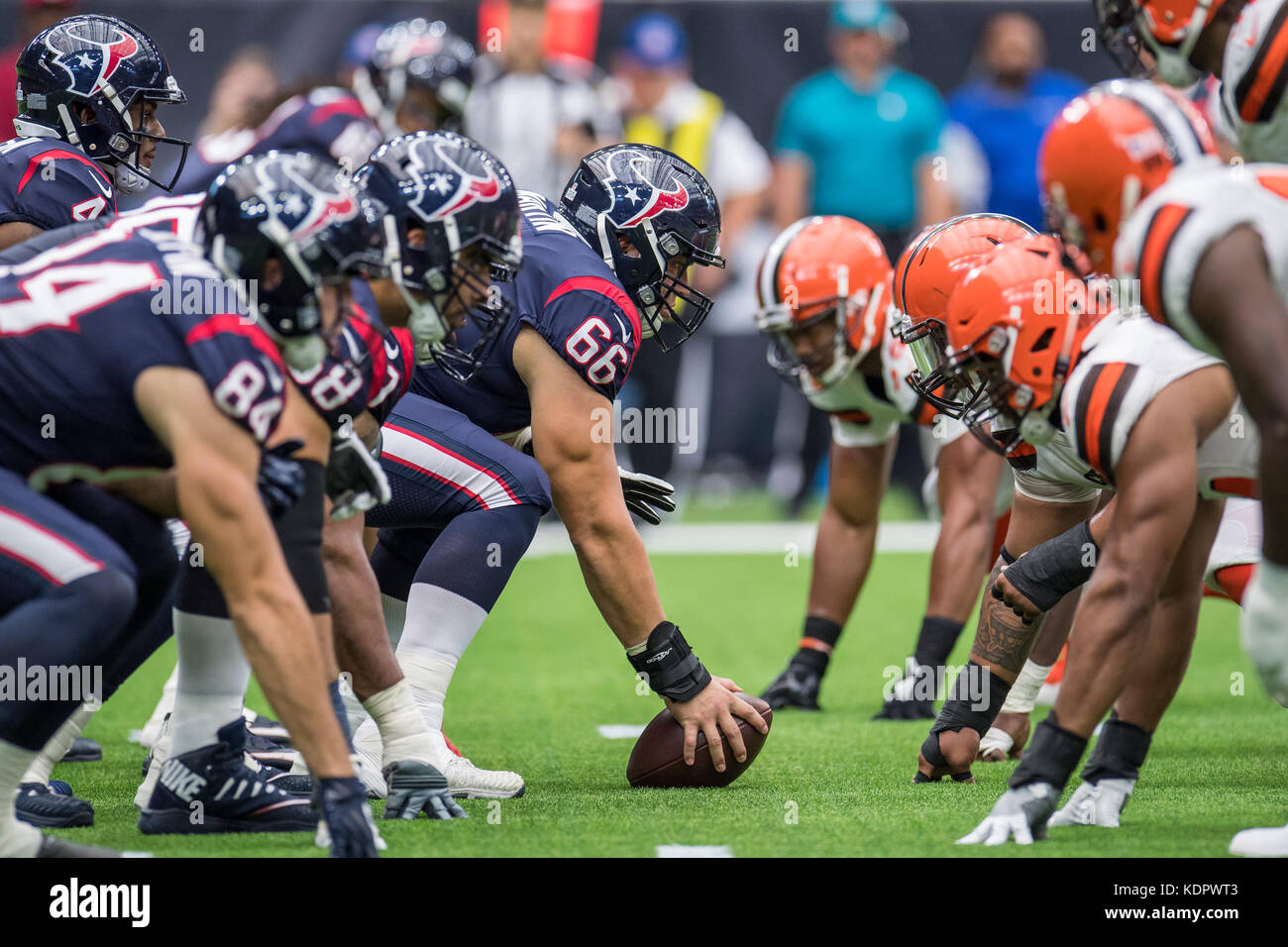 Houston, TX, USA. 15th Oct, 2017. Houston Texans center Nick Martin (66 ...