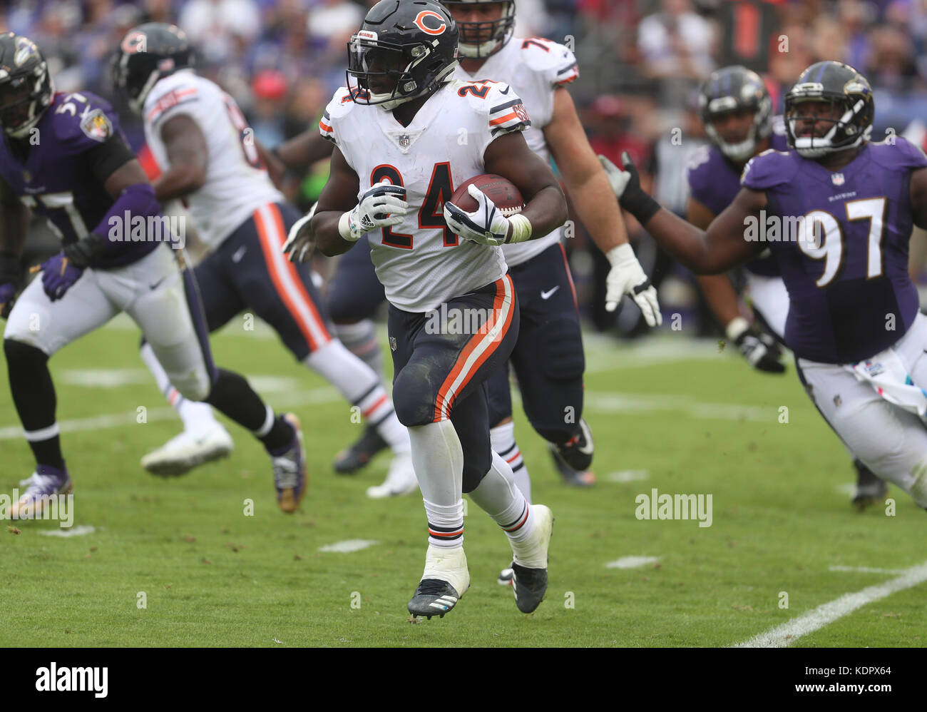 Chicago Bears RB Jordan Howard (24) in action during a game against the ...