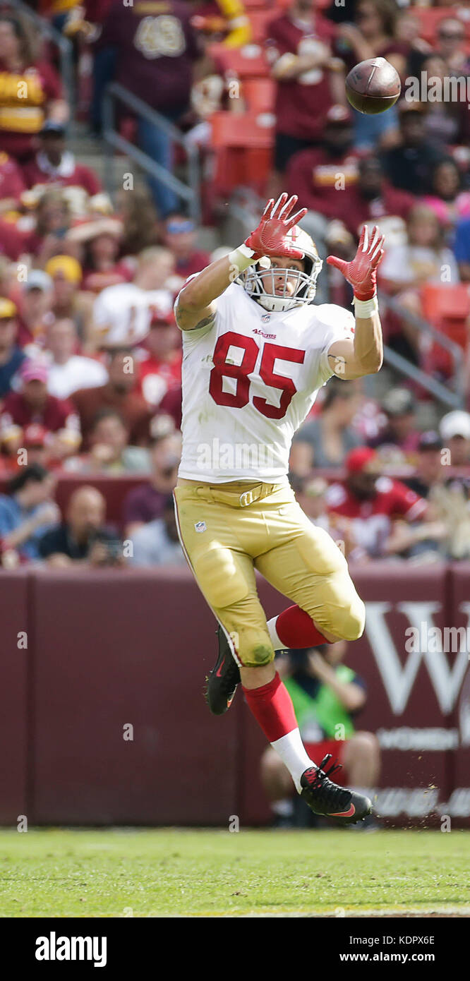 George kittle hi-res stock photography and images - Alamy