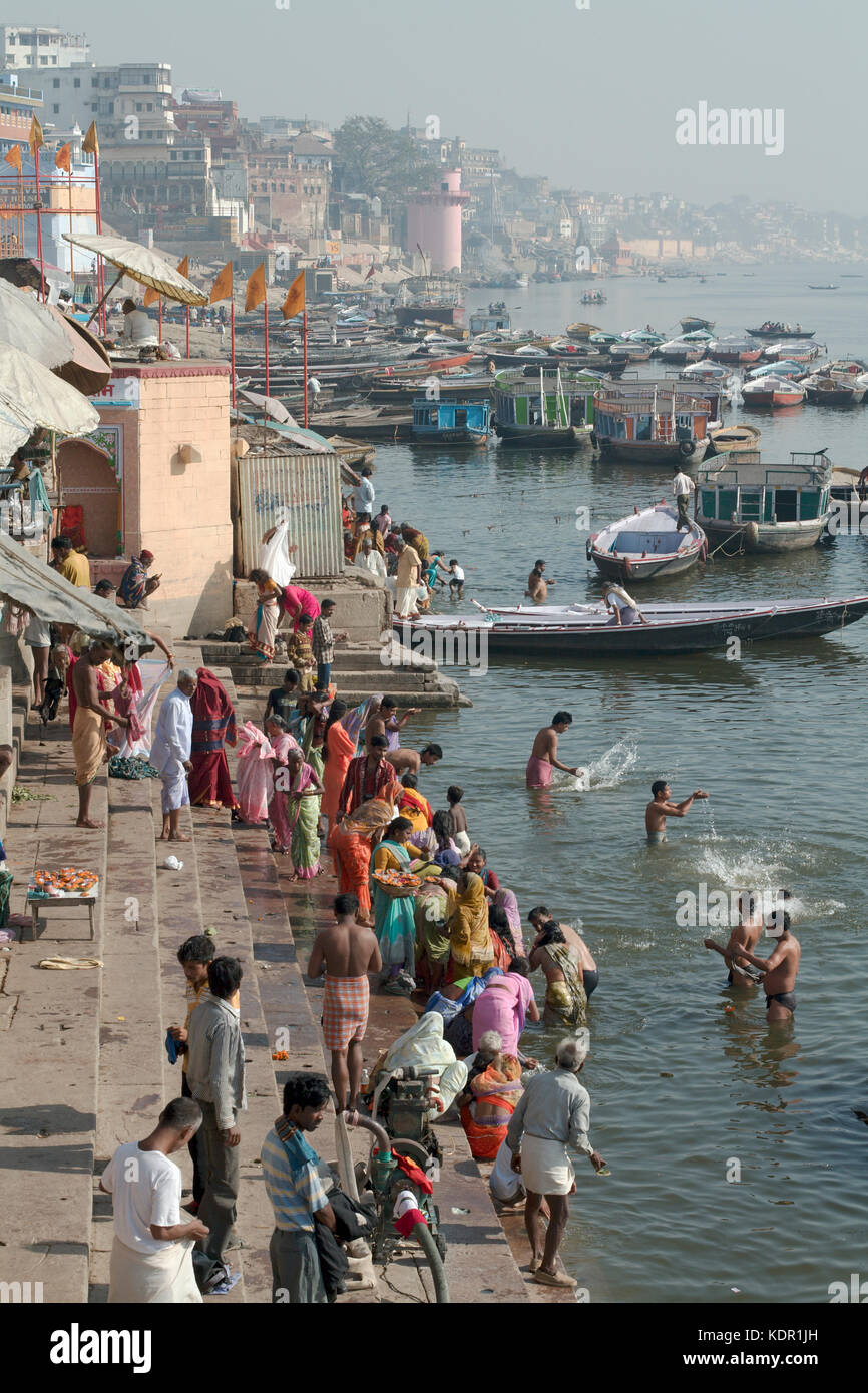 India, Varanasi, Hindus at the Ghats of the River Ganges Stock Photo ...