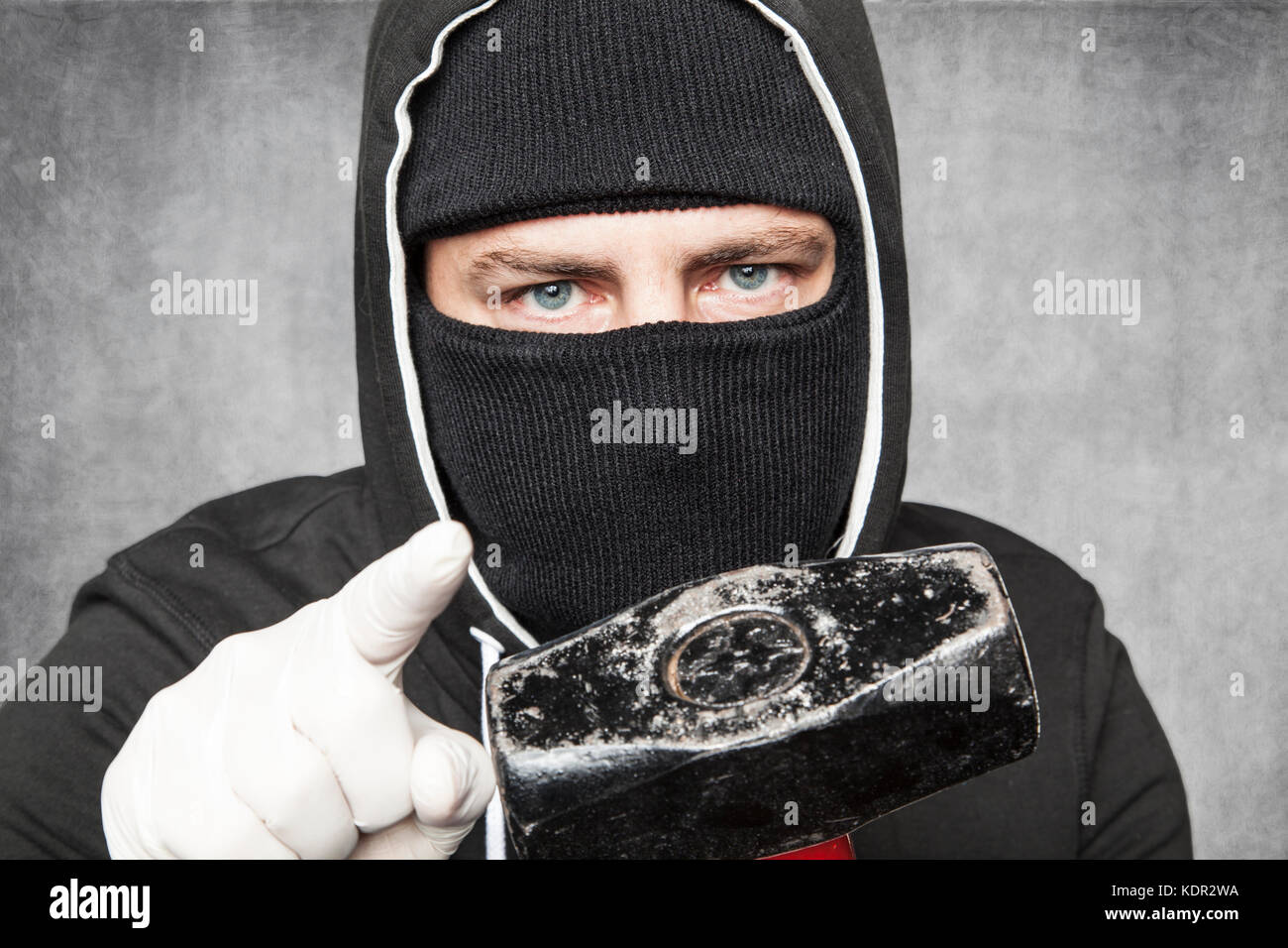 Hammer traces hi-res stock photography and images - Alamy