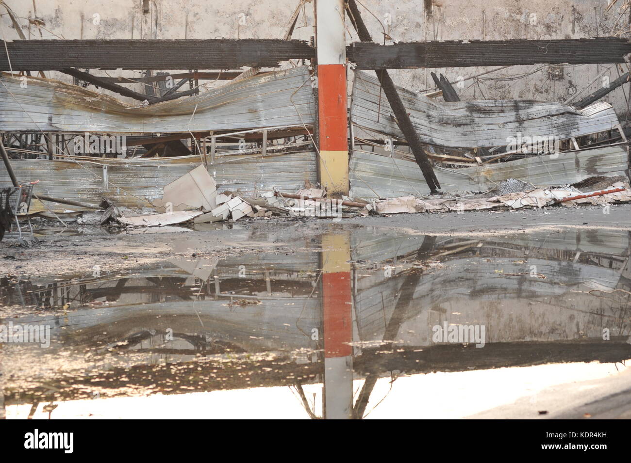 Santa Rosa, California, USA. 10th Oct, 2017. Kmart destruction during ...