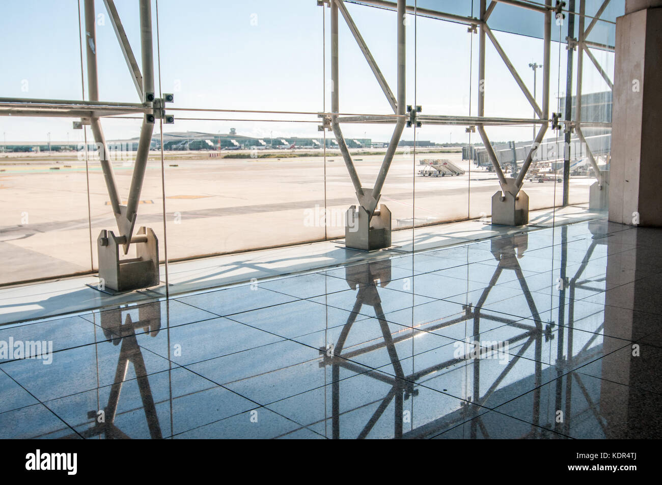 view of the anchors of the structue and the landing track trough the ...