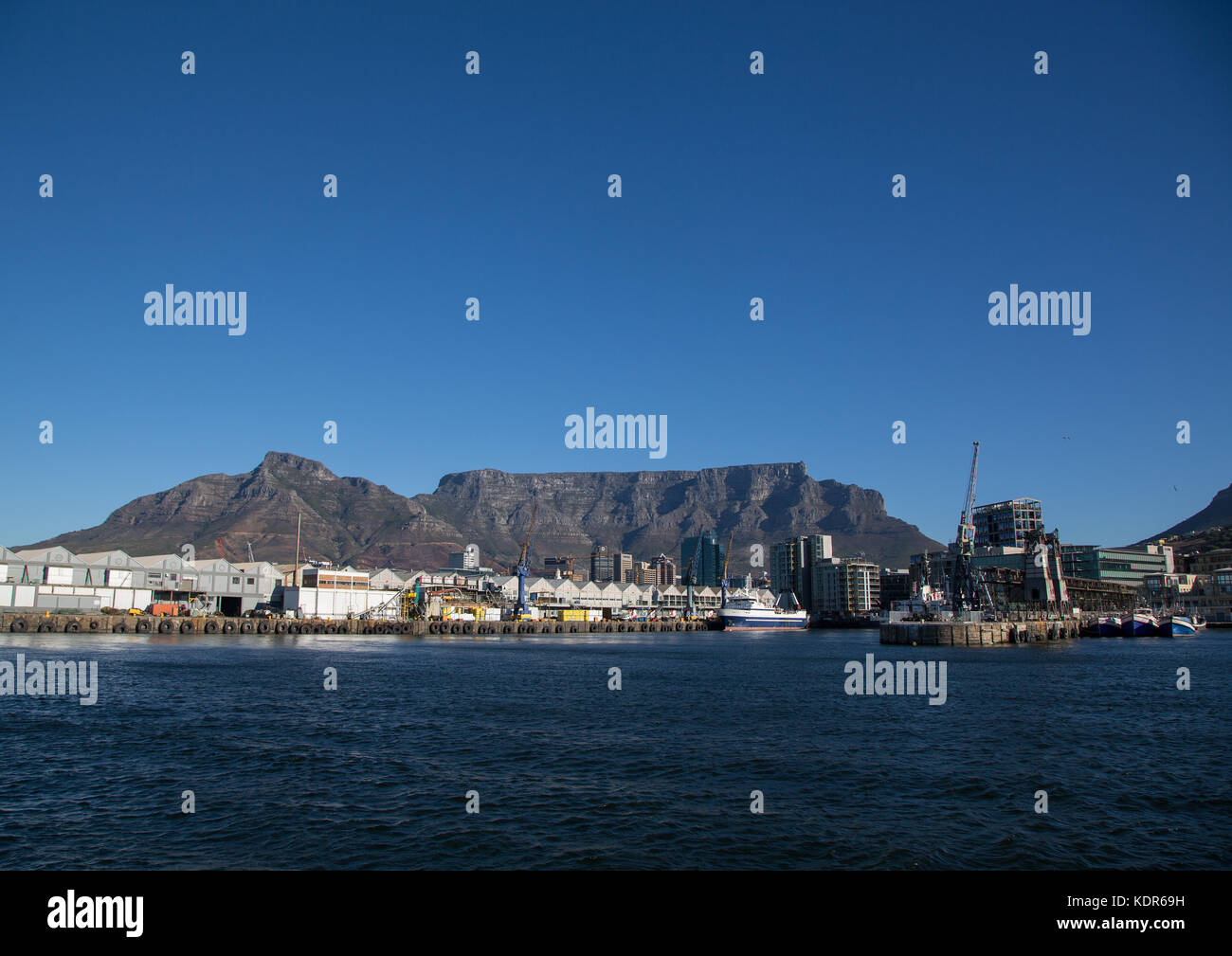 Cityscape of Cape Town and the Waterfront at the Western Cape in South ...