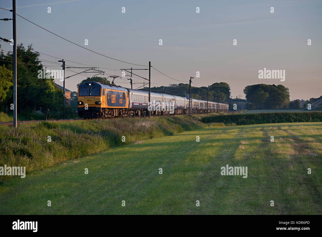Class 92 electric locomotive hi-res stock photography and images - Alamy