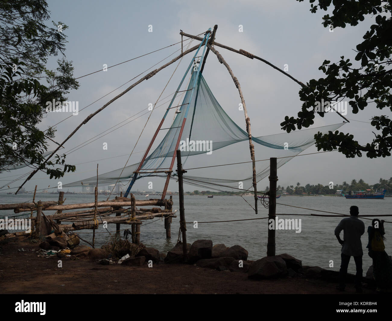 Chinese fishing nets in Cochin Stock Photo - Alamy