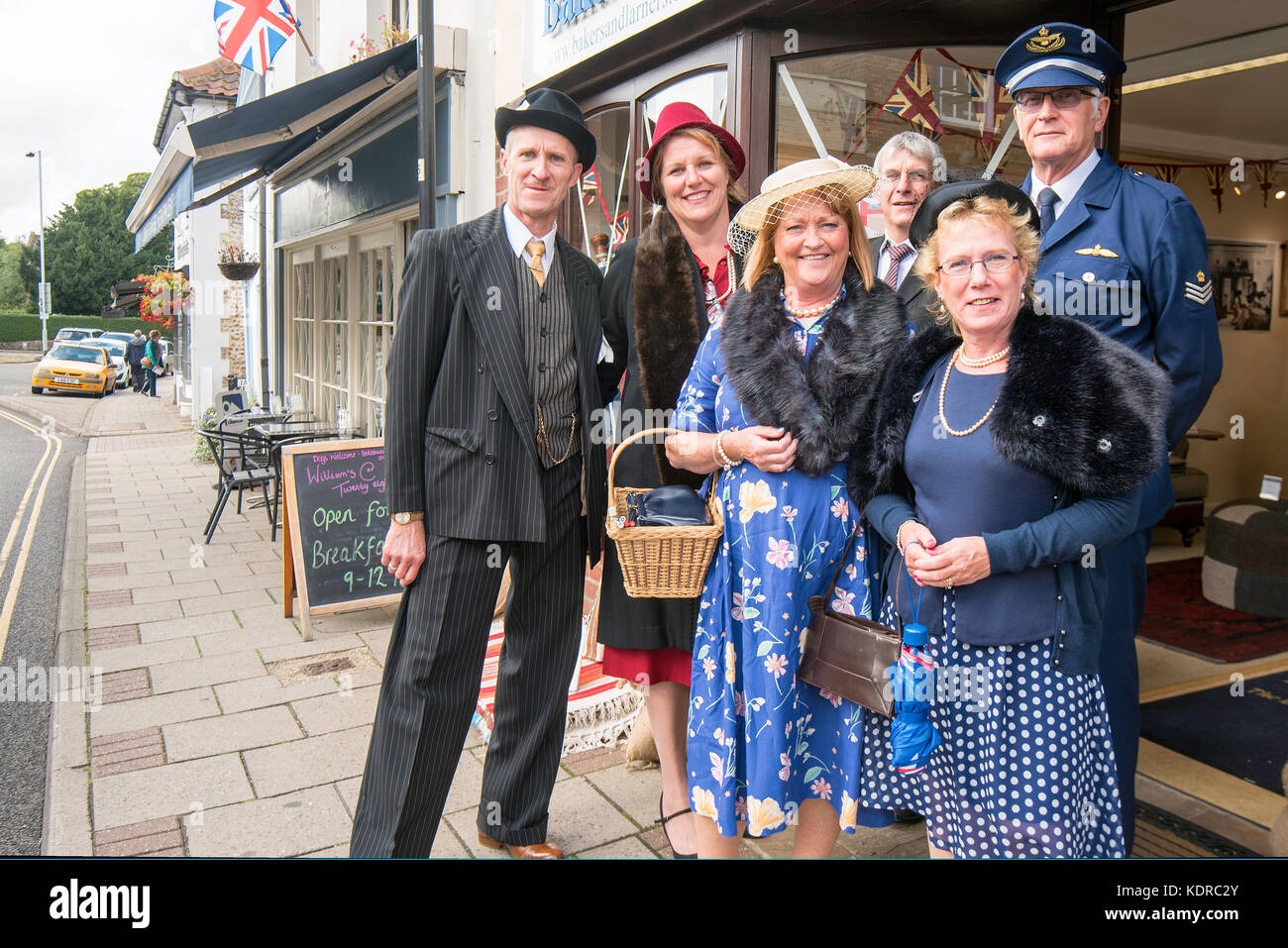 1940s weekend holt hi-res stock photography and images - Alamy