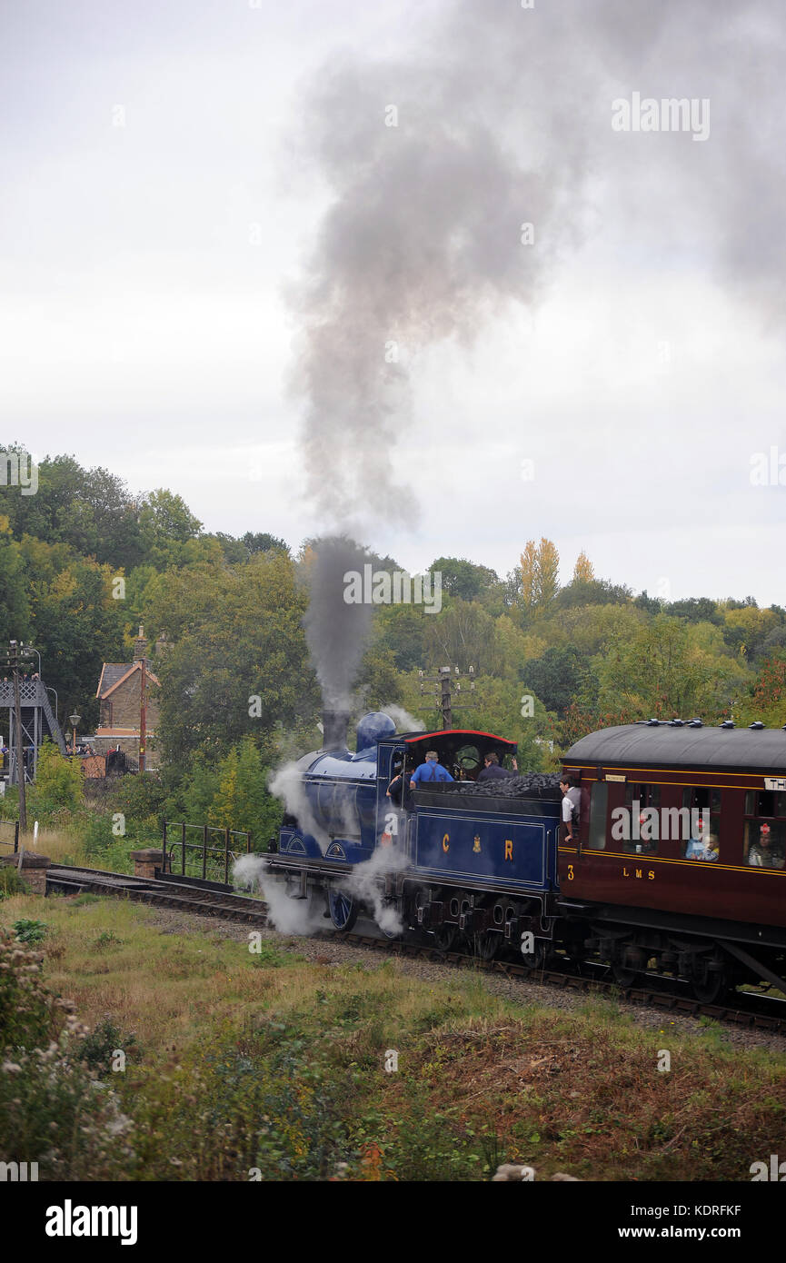 828 approaching Highley. Severn Valley Railway Stock Photo - Alamy