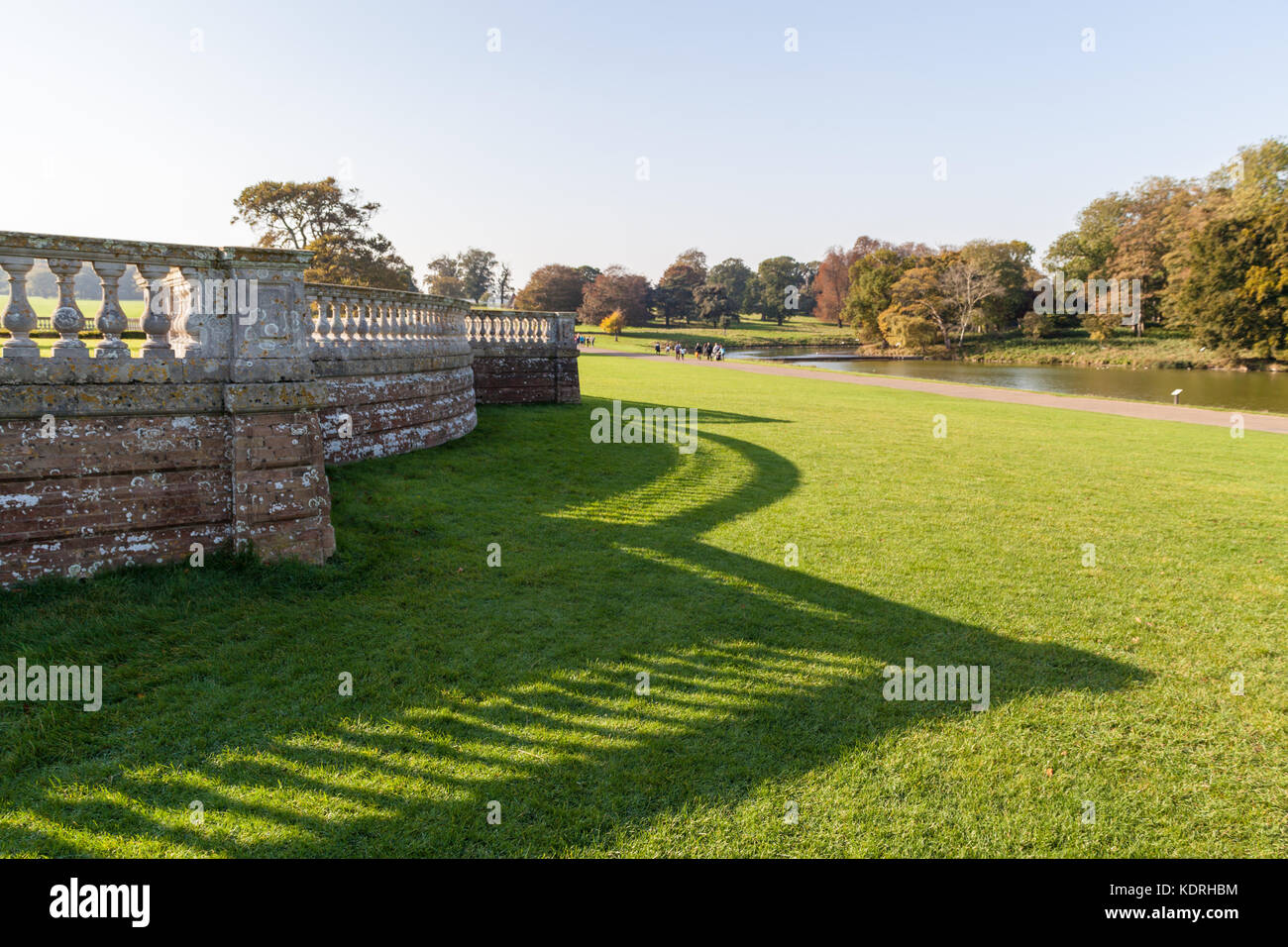 view of lake in grounds of holkham hall Stock Photo - Alamy