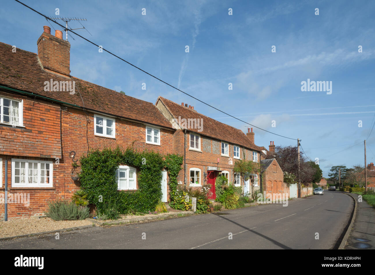 Greywell hampshire england uk hi-res stock photography and images - Alamy