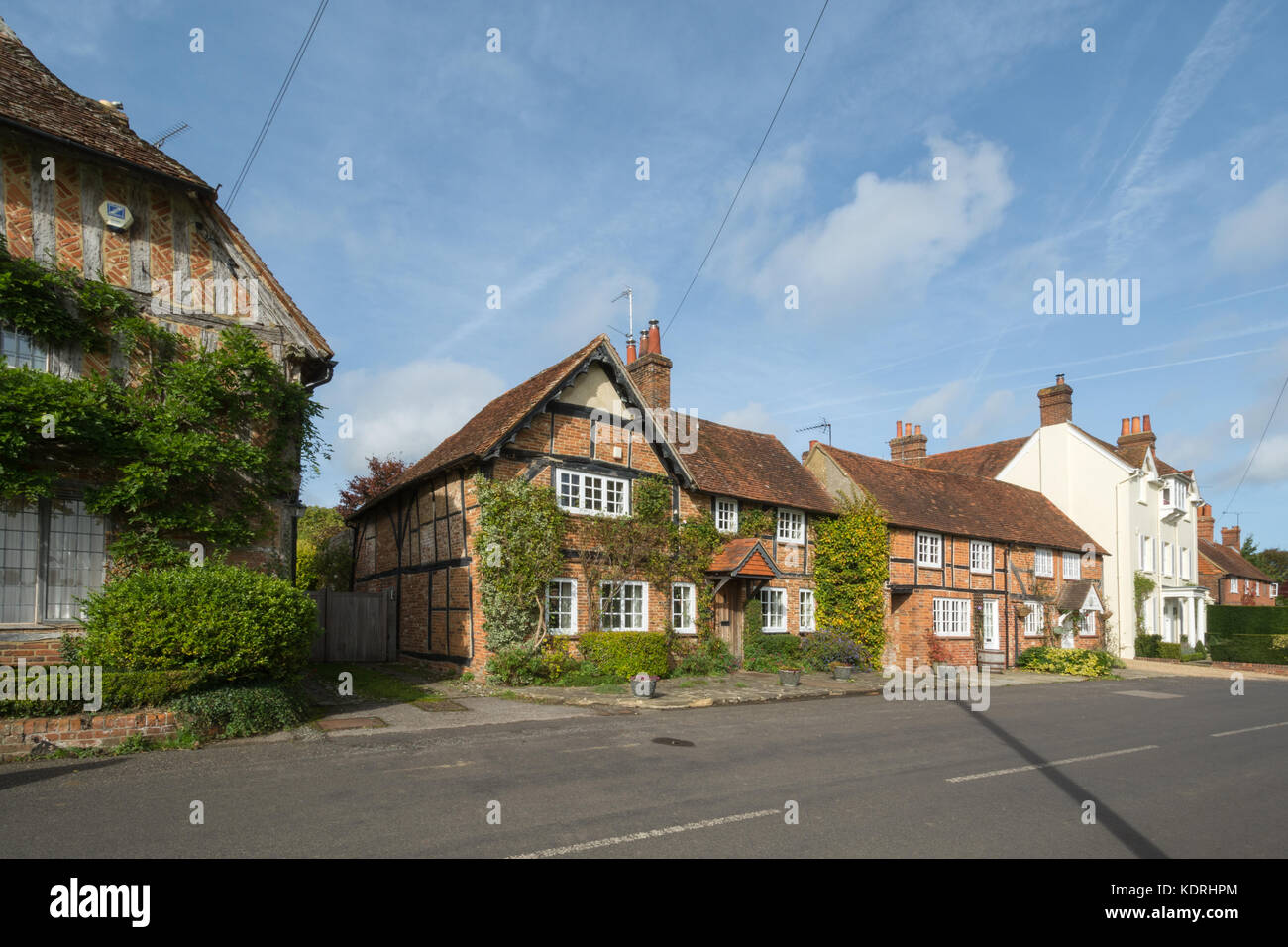 Greywell village hi-res stock photography and images - Alamy