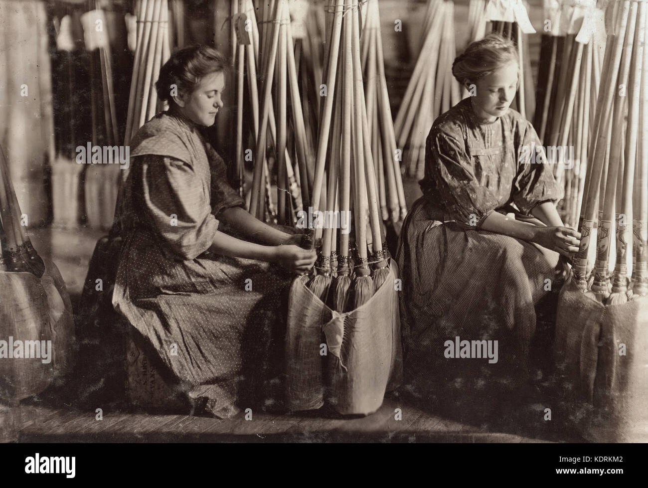 1910s child labor hi-res stock photography and images - Alamy