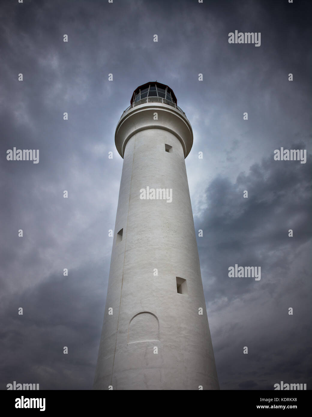 Tall white lighthouse hi-res stock photography and images - Alamy