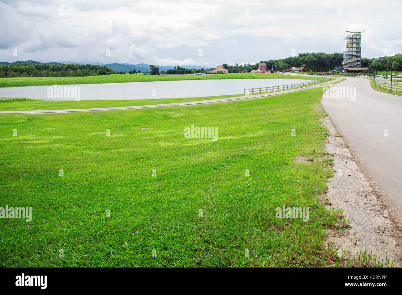 Roadside Ponds High Resolution Stock Photography and Images - Alamy