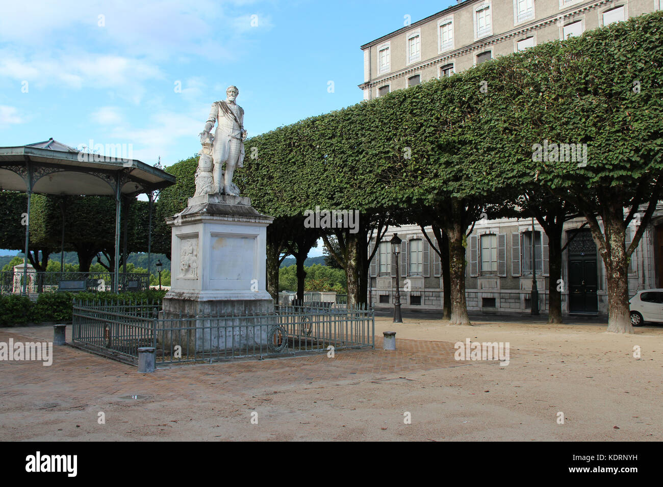 Royale square in Pau (France Stock Photo - Alamy